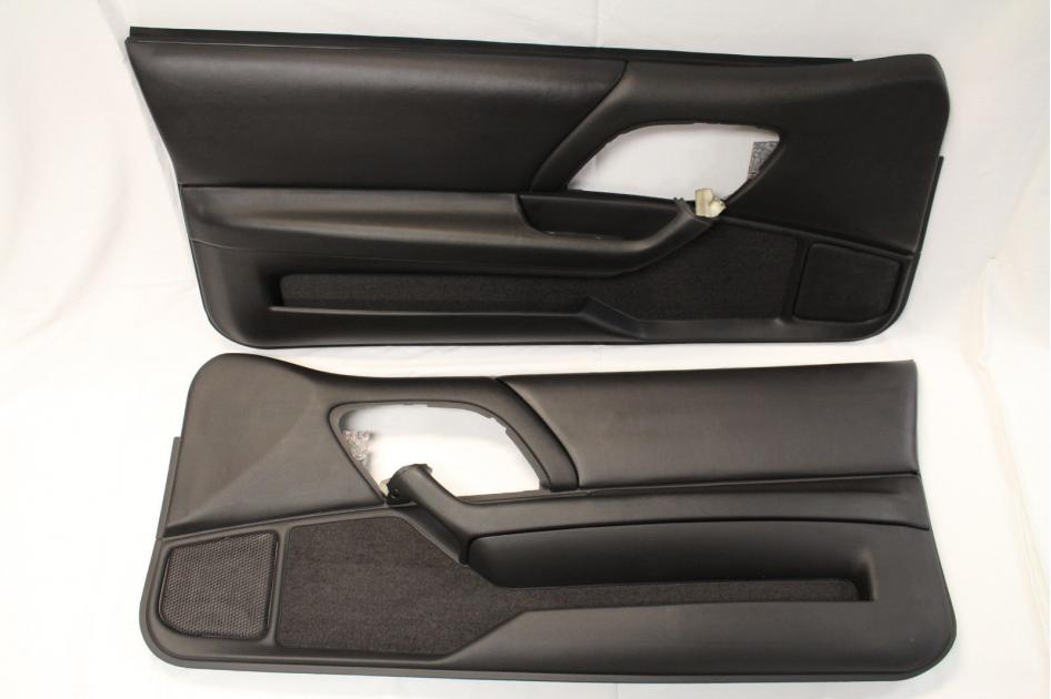 Camaro Leather Door Panels, Ebony, 1993-2002 | Camaro Depot